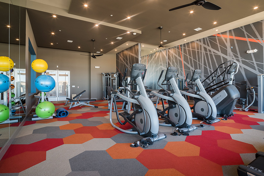 IMT at RidgeGate: Luxury Apartments in Lone Tree CO