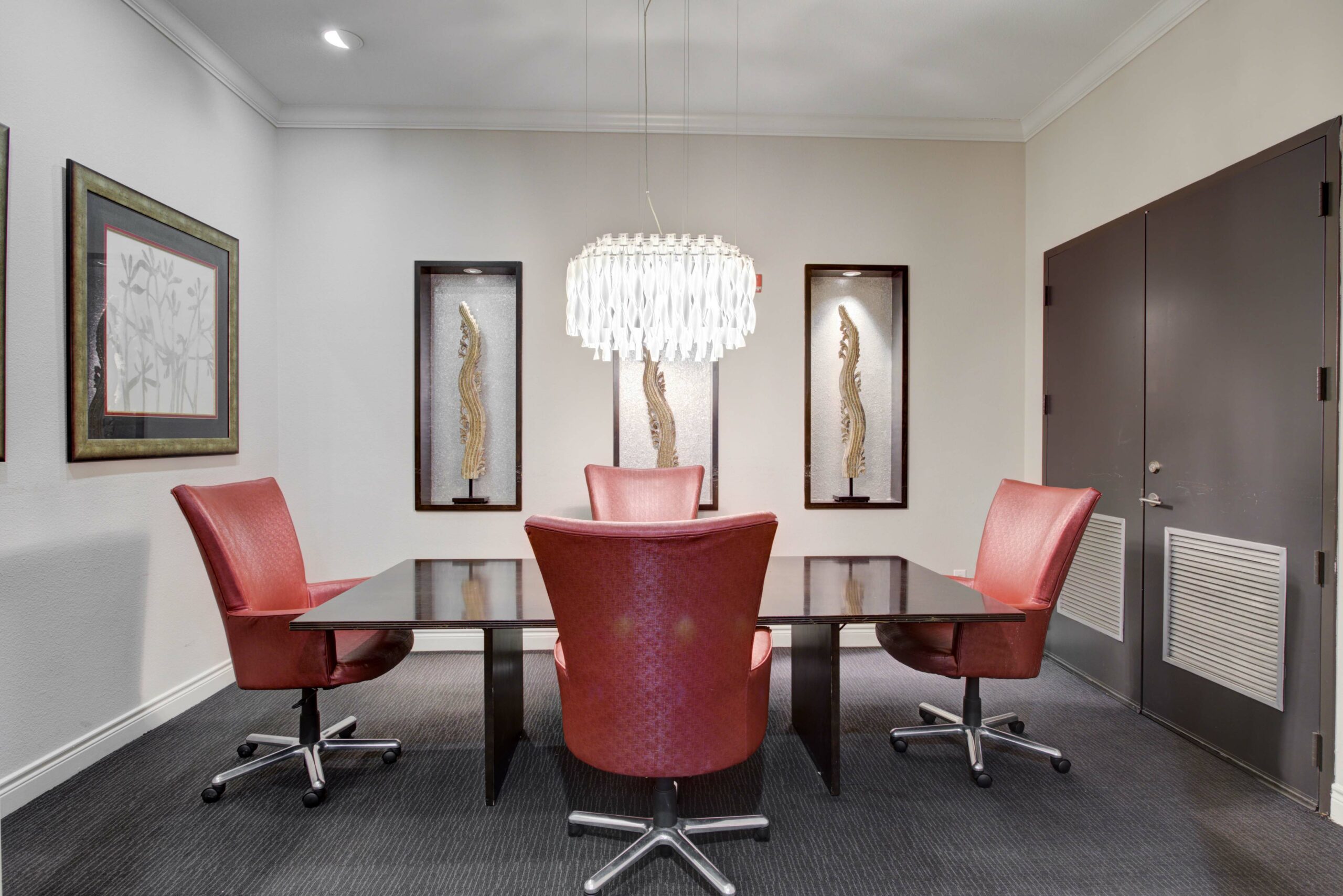 IMT Uptown Post Oak | Explore Luxury Uptown Apartments For Rent