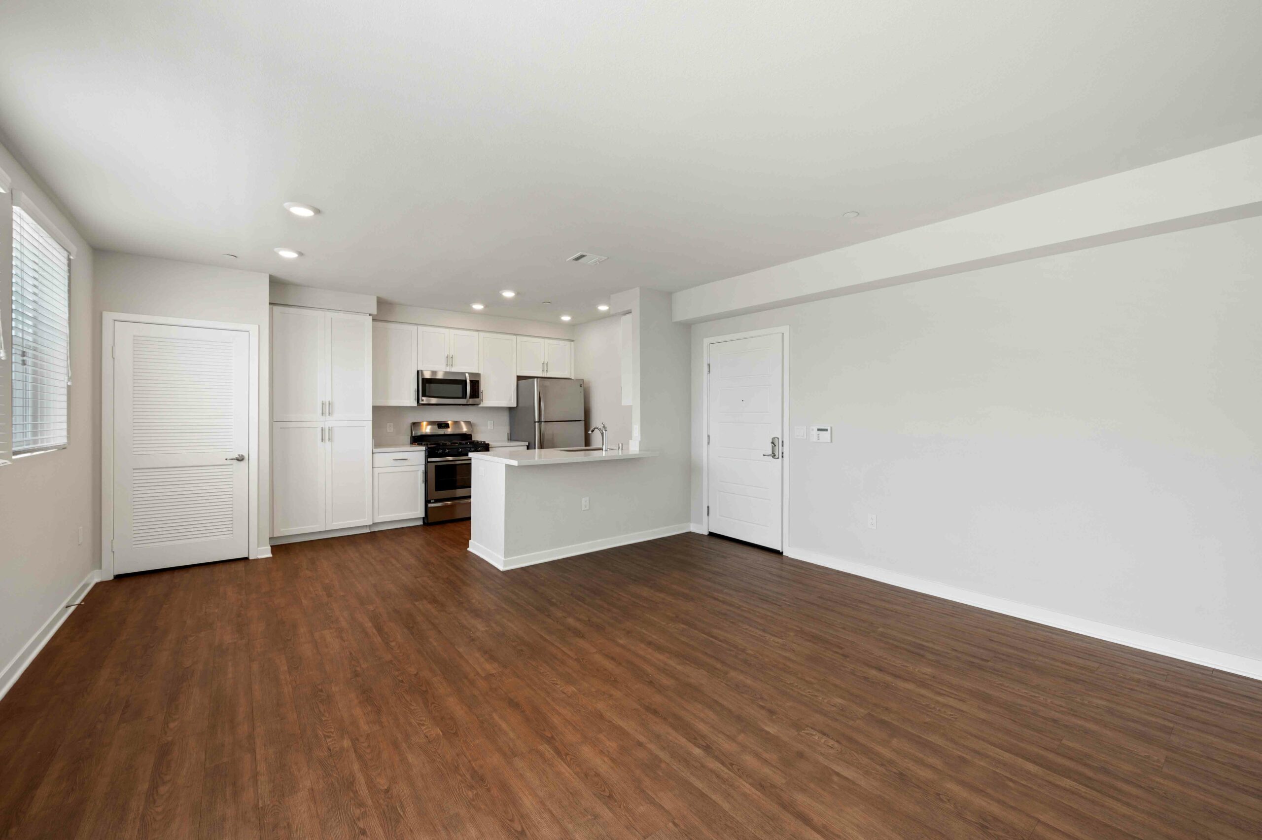 IMT 5700 | Explore Our Sherman Oaks, California Community Gallery