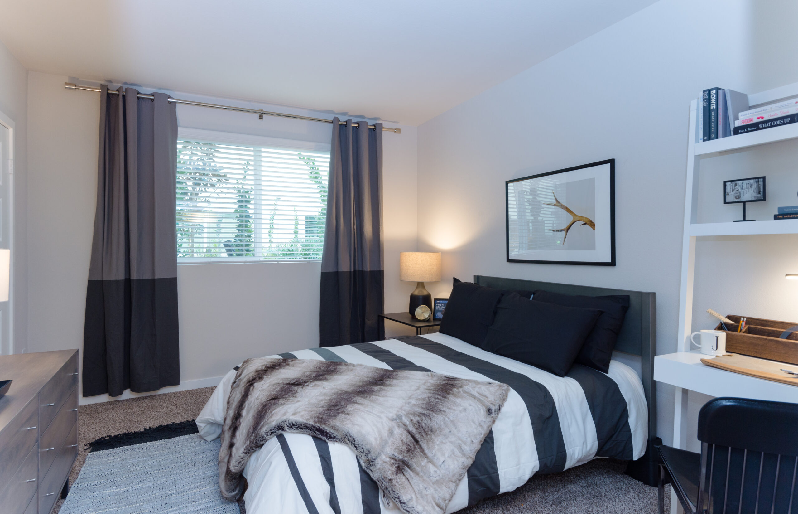 IMT 5700 | Explore Our Sherman Oaks, California Community Gallery