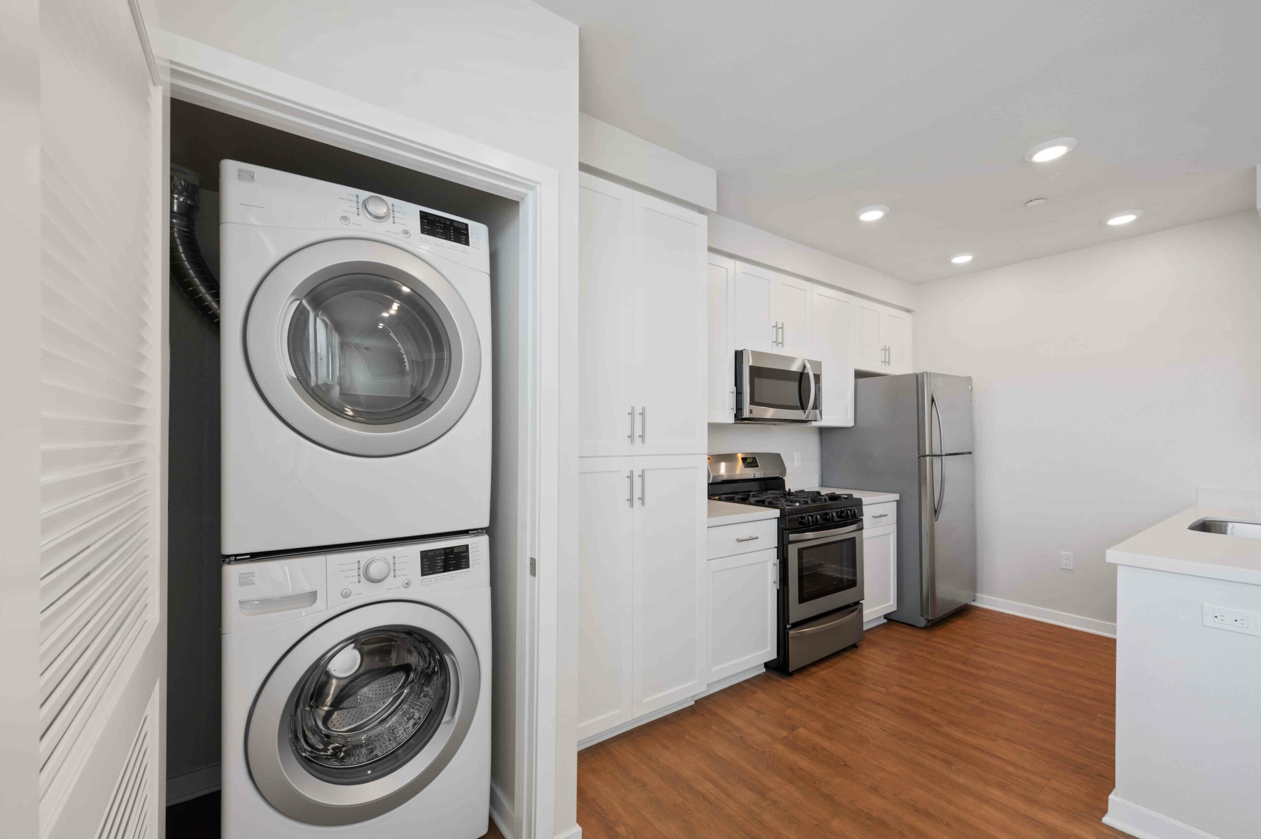 IMT 5700 | Explore Our Sherman Oaks, California Community Gallery