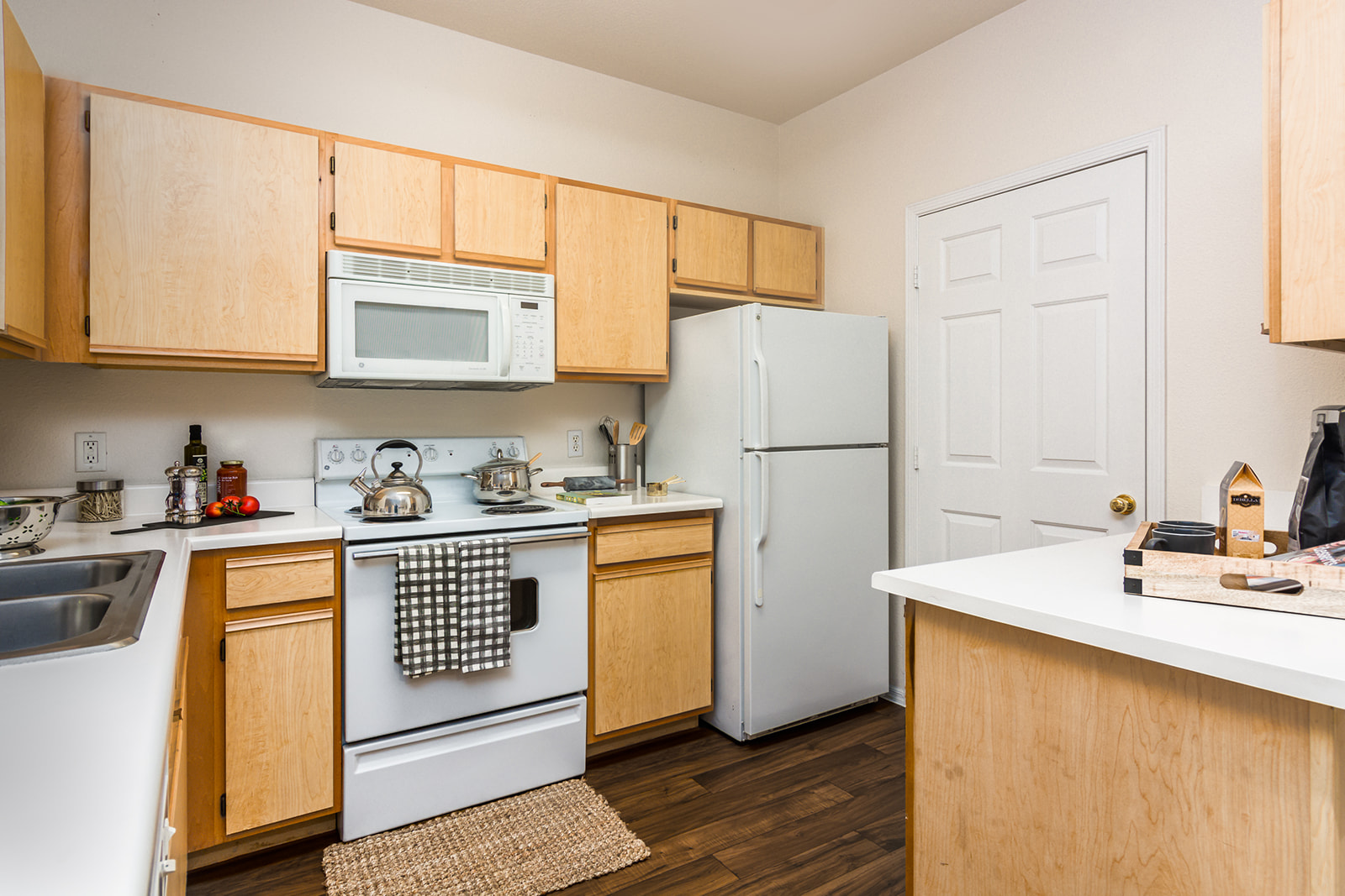 IMT Riverview | Resort Style Apartments In Mesa