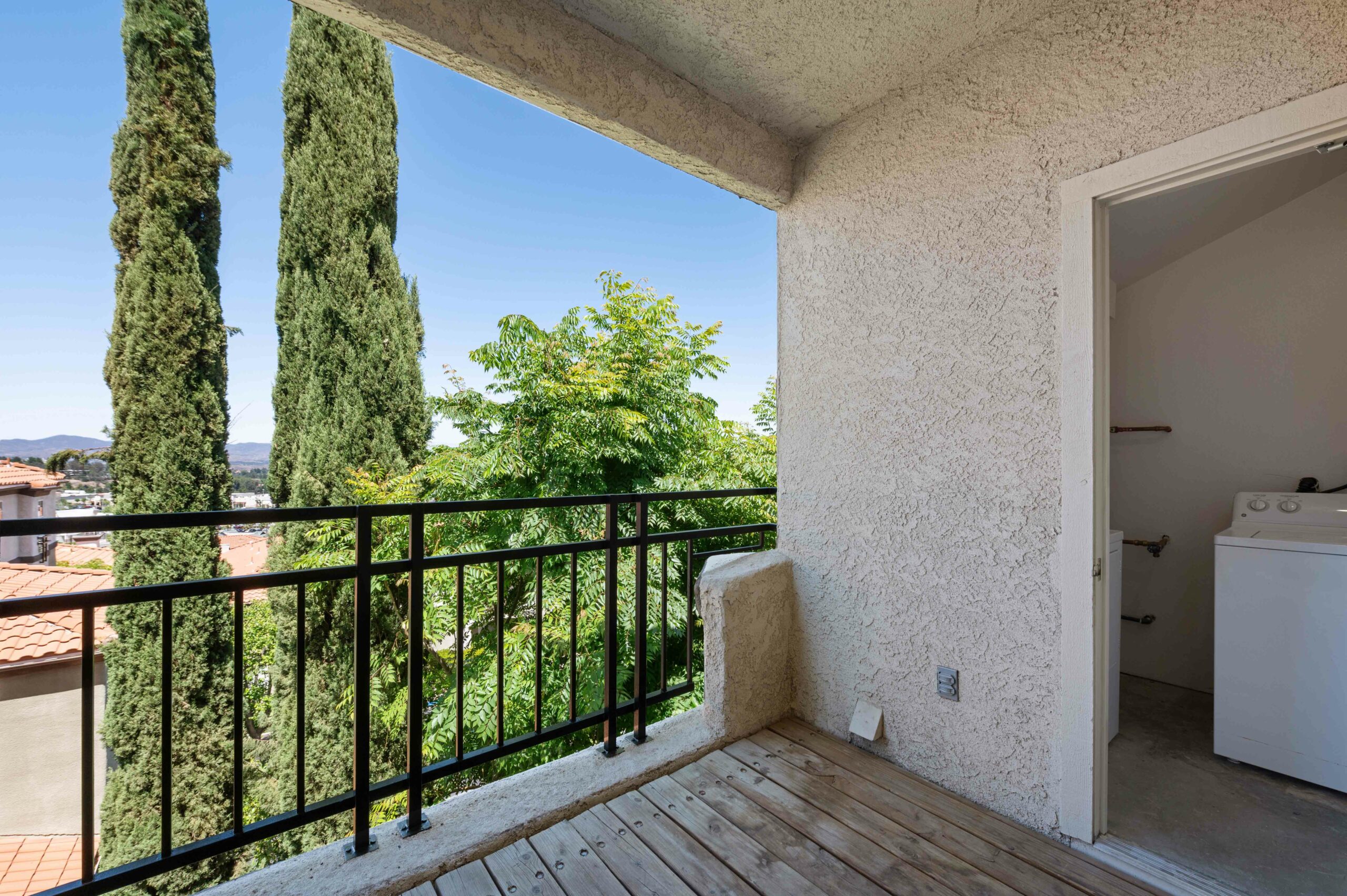 IMT Stevenson Ranch | Explore Apartments & Mountain Views From Santa ...
