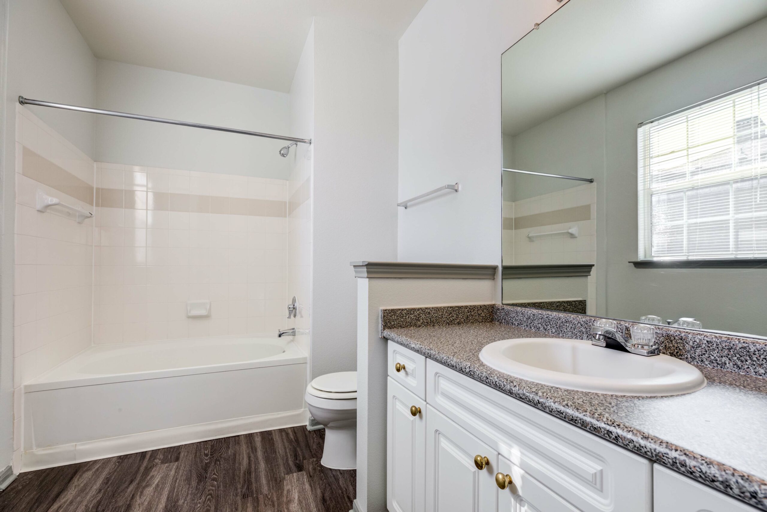 IMT Lowry | One, Two & Three Bedroom Apartments For Rent In Denver