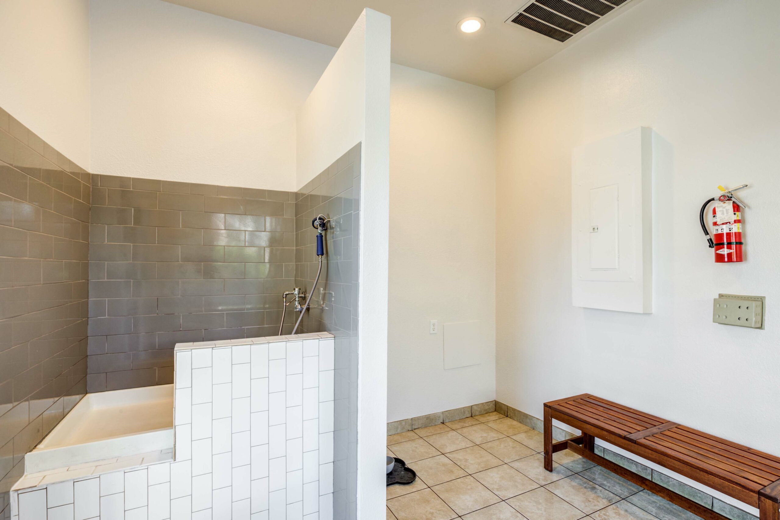 IMT Lowry | One, Two & Three Bedroom Apartments For Rent In Denver