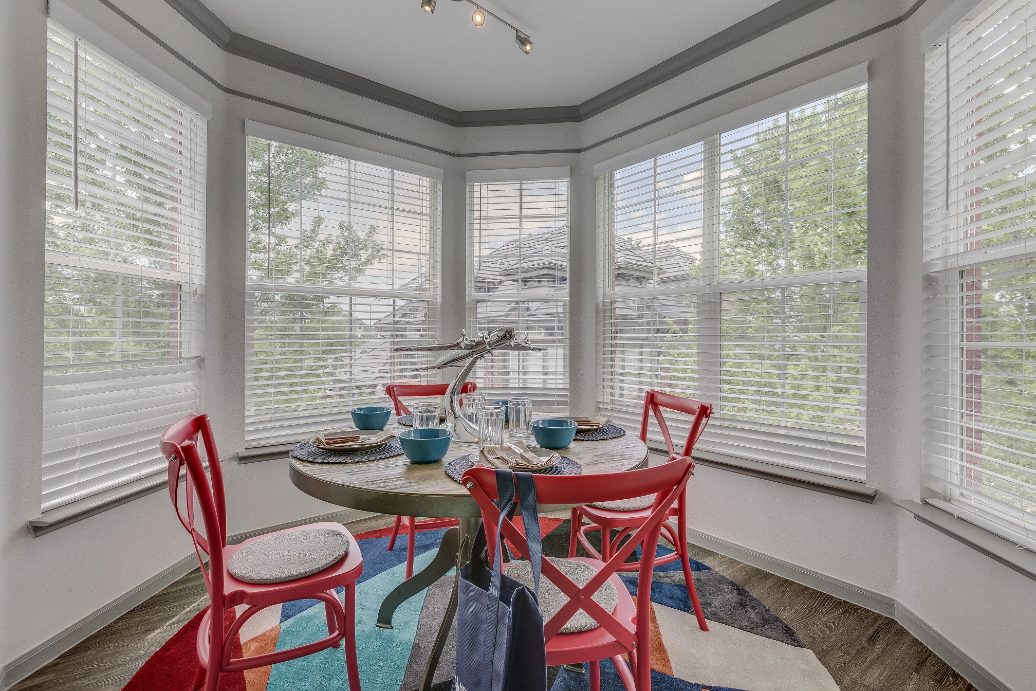 IMT Lowry | One, Two & Three Bedroom Apartments For Rent In Denver