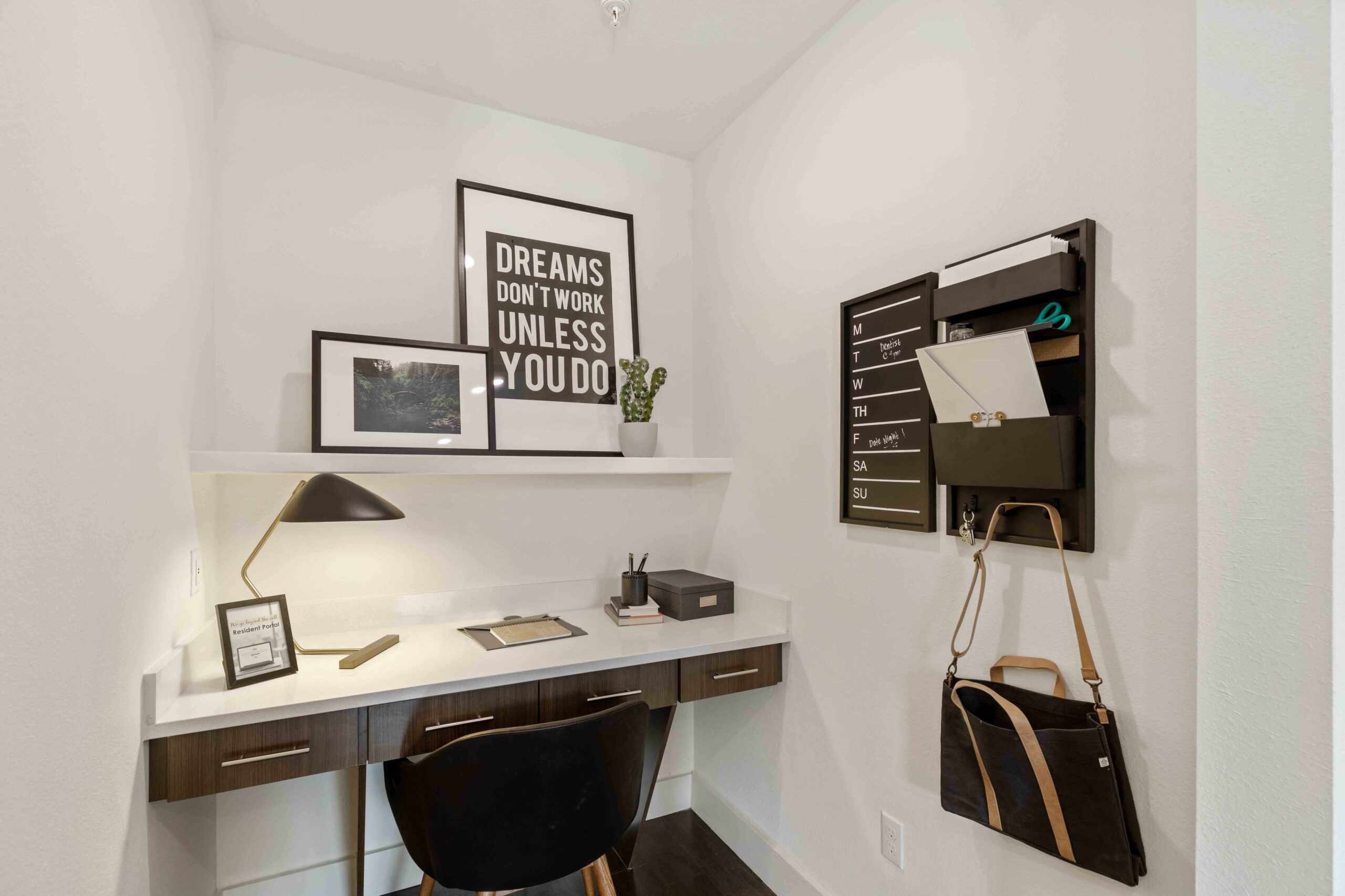 IMT at RidgeGate | Explore Our Pet Friendly Apartment Community