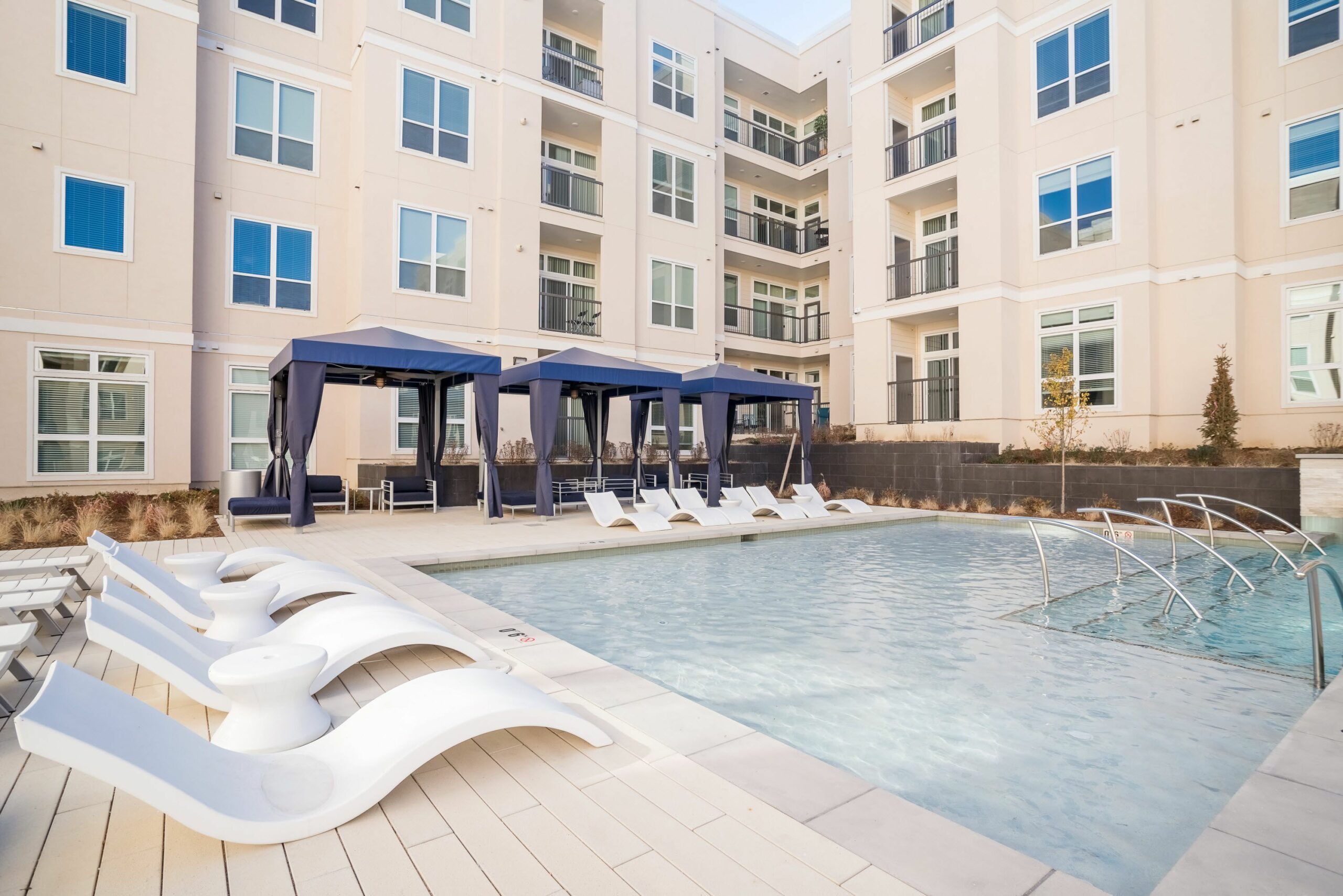 IMT at RidgeGate | Explore Our Pet Friendly Apartment Community