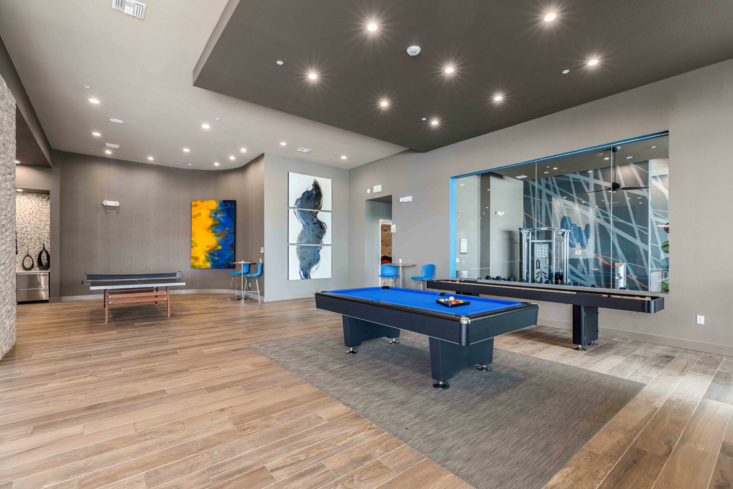 IMT at RidgeGate | Explore Our Pet Friendly Apartment Community