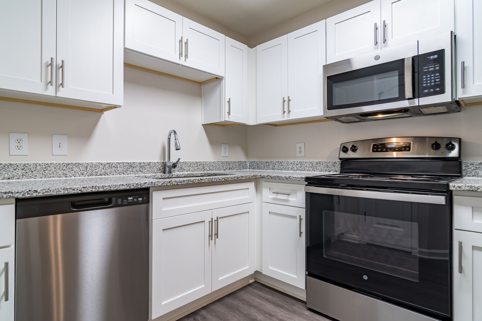 IMT Alpharetta | 1, 2 & 3 Bedroom Apartments In North Atlanta, GA